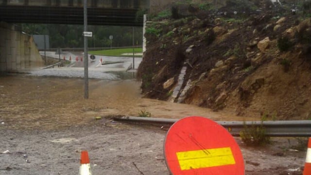WARNING: Torrential rainfall will risk flooding in Gibraltar and on ...