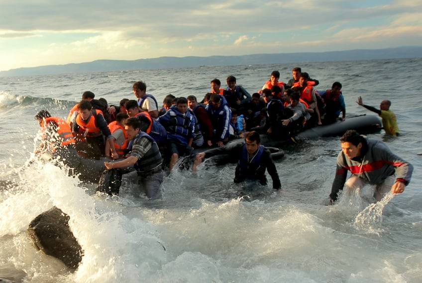 Spain wants to take less refugees than agreed in EU deal after only ...