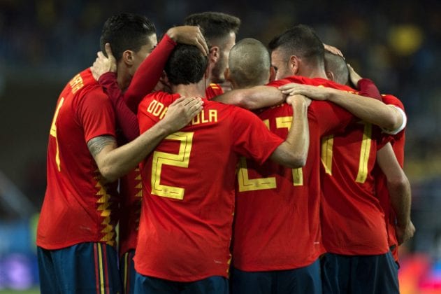 Spain climbs two places in FIFA world rankings, England drops three ...