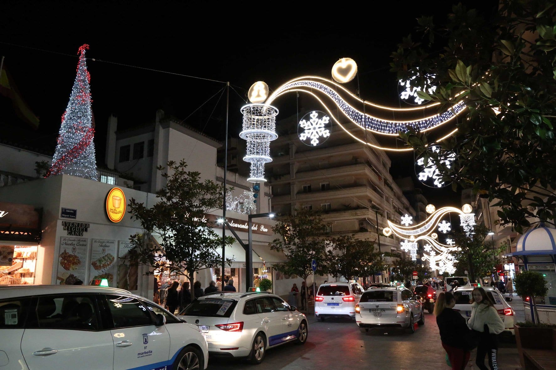 IN PICS: Round-up of Costa del Sol's best Christmas lights in 2018 ...