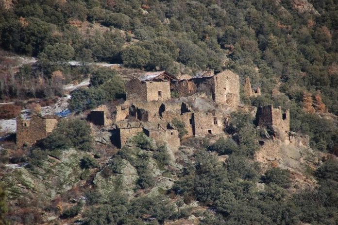 Thousands march in Madrid as depopulation rocks rural Spain - Olive ...