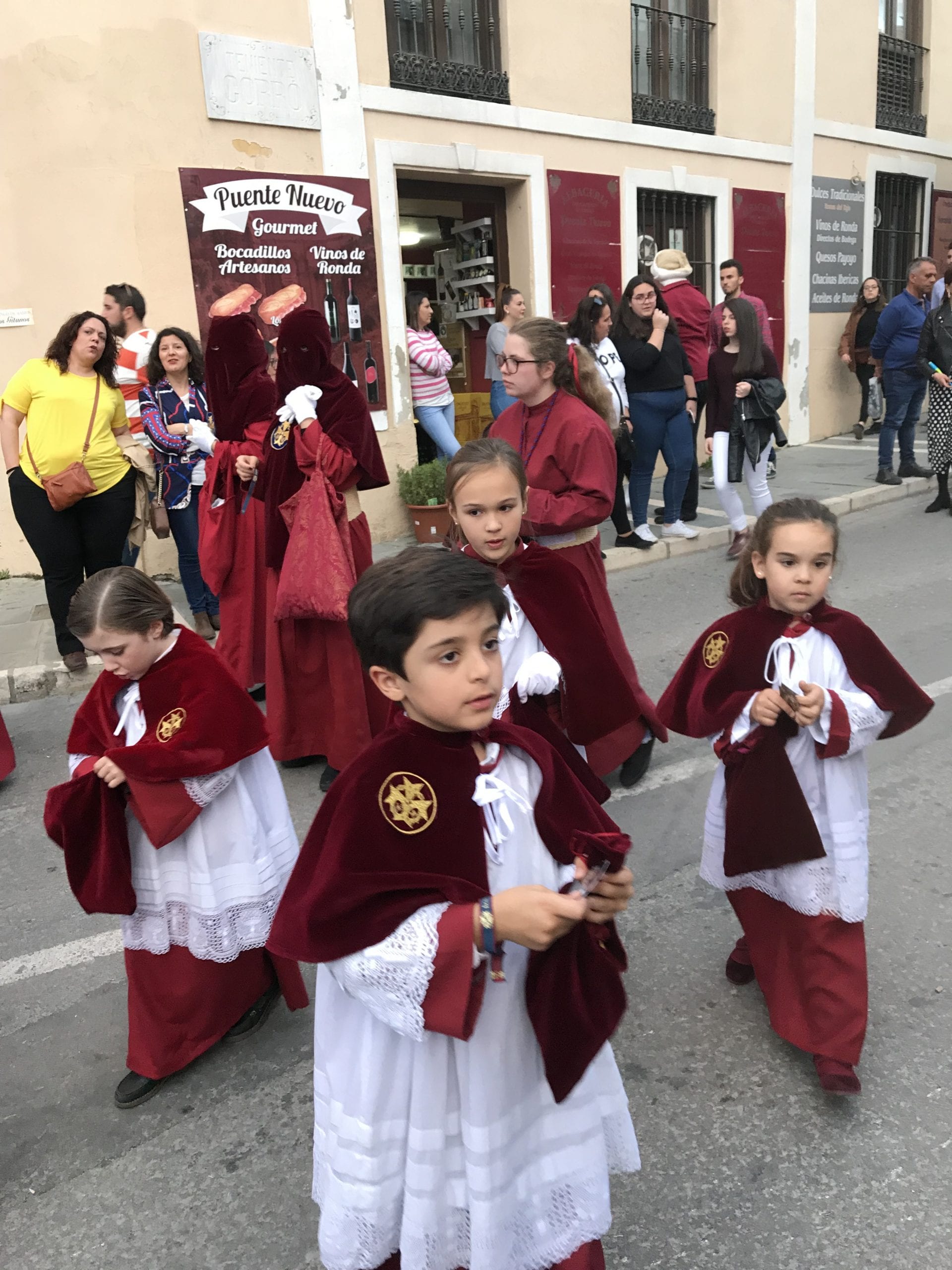 IN PICTURES: Easter processions kick off in fine weather in Spain ...