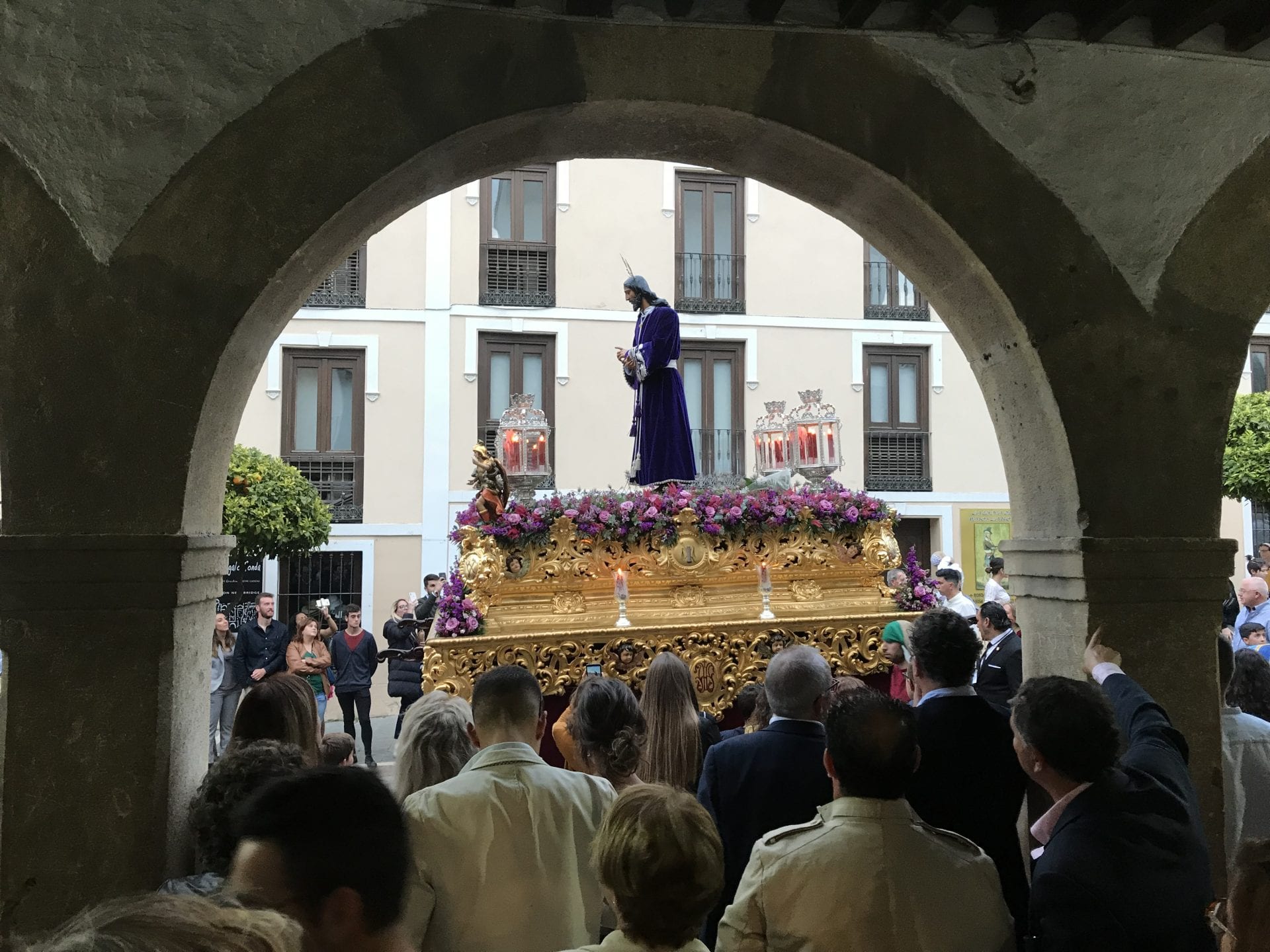 IN PICTURES: Easter processions kick off in fine weather in Spain ...