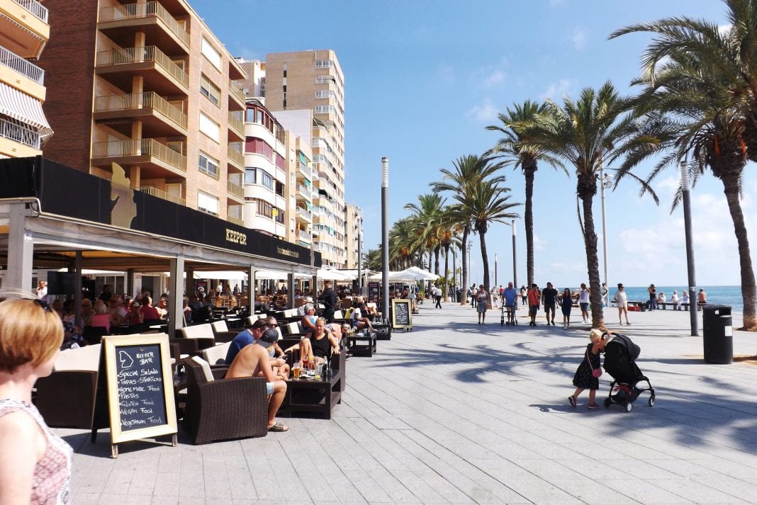 Torrevieja turning on the tapas as Brits enjoy International Tapas Day ...