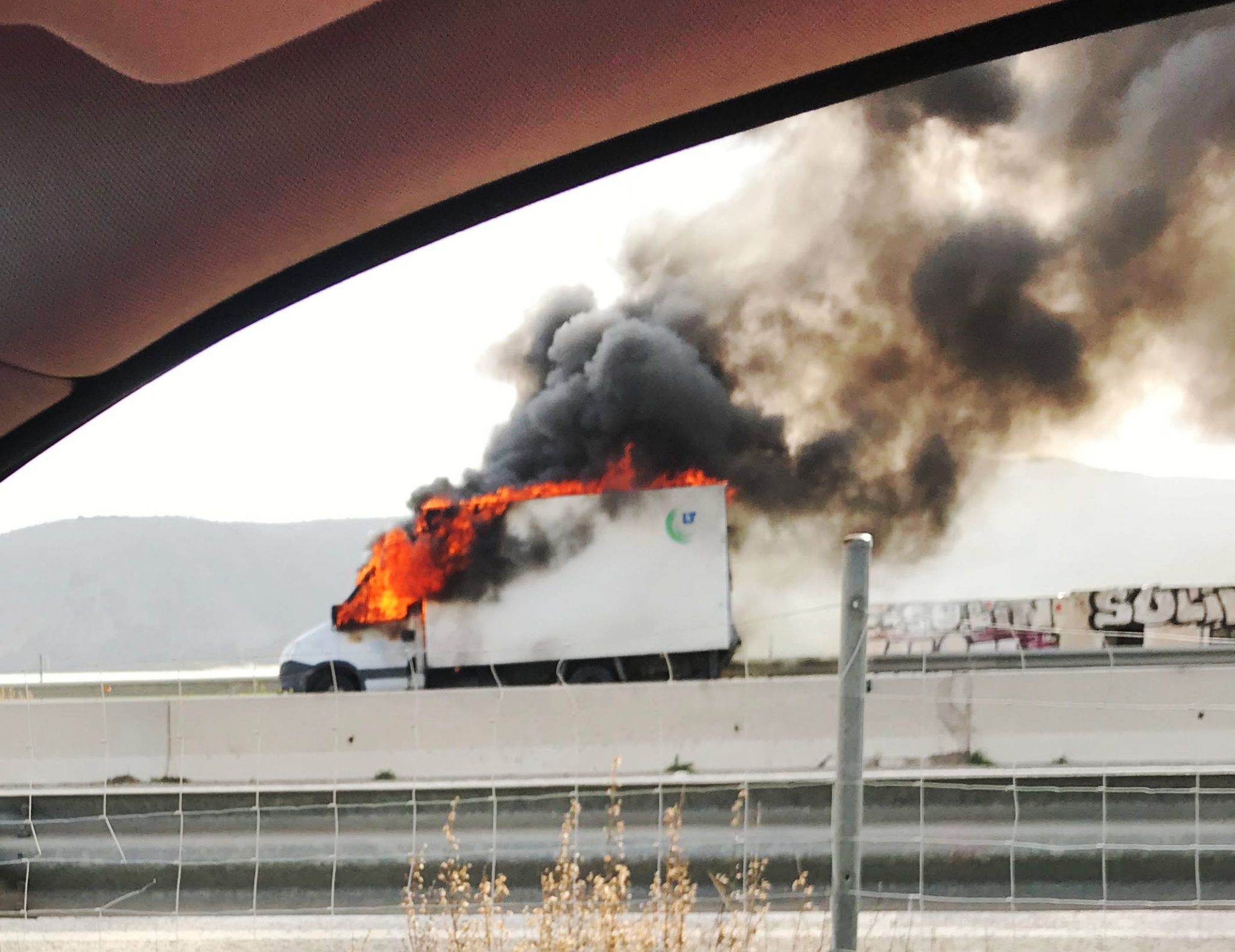 Olive Press reader captures dramatic pictures of van "exploding into ...