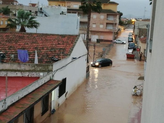 Flood warnings as Spain's Mar Menor region looks ahead to full day of ...