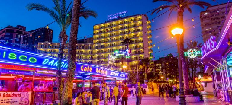Struggling bar and nightclub owners in Benidorm to protest against ...