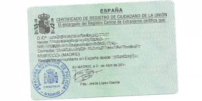 Is my green residency card enough to live and work in Spain or do I ...
