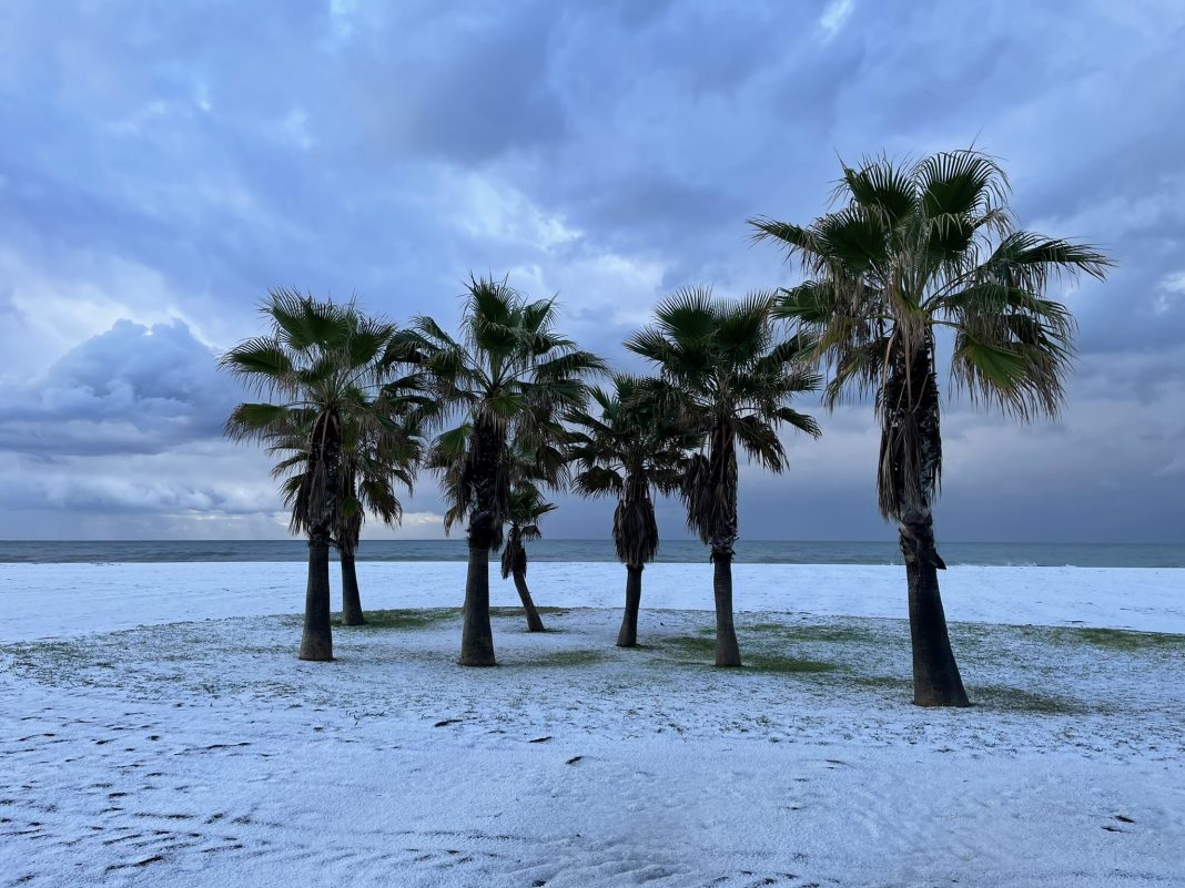 IN PICS: This is spring on Spain's Costa del Sol where hailstorm turned ...