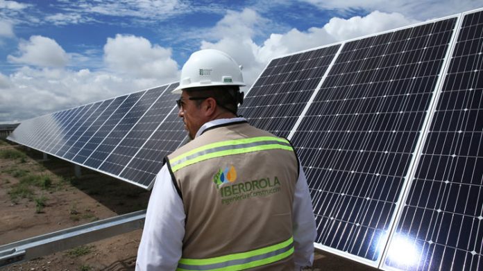 SUNNY OUTLOOK as Spain's top power provider unveils first solar plant ...