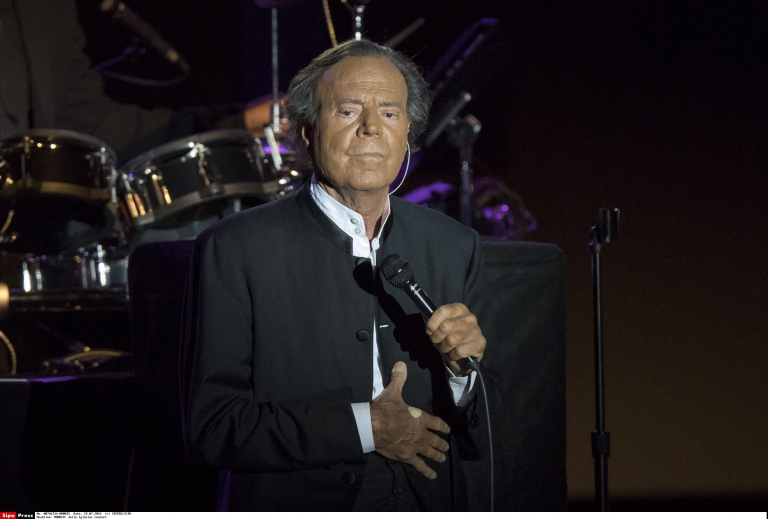 Spain's Julio Iglesias turns 81: from football dreams to global stardom ...