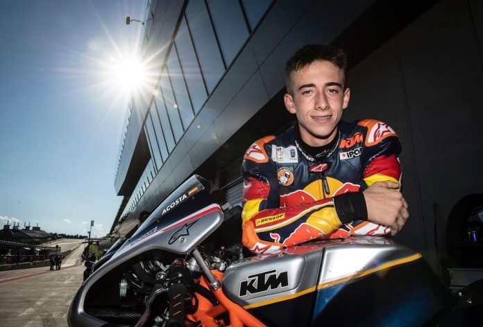 "He's a bit good": How a 17-year-old from Murcia is taking the ...