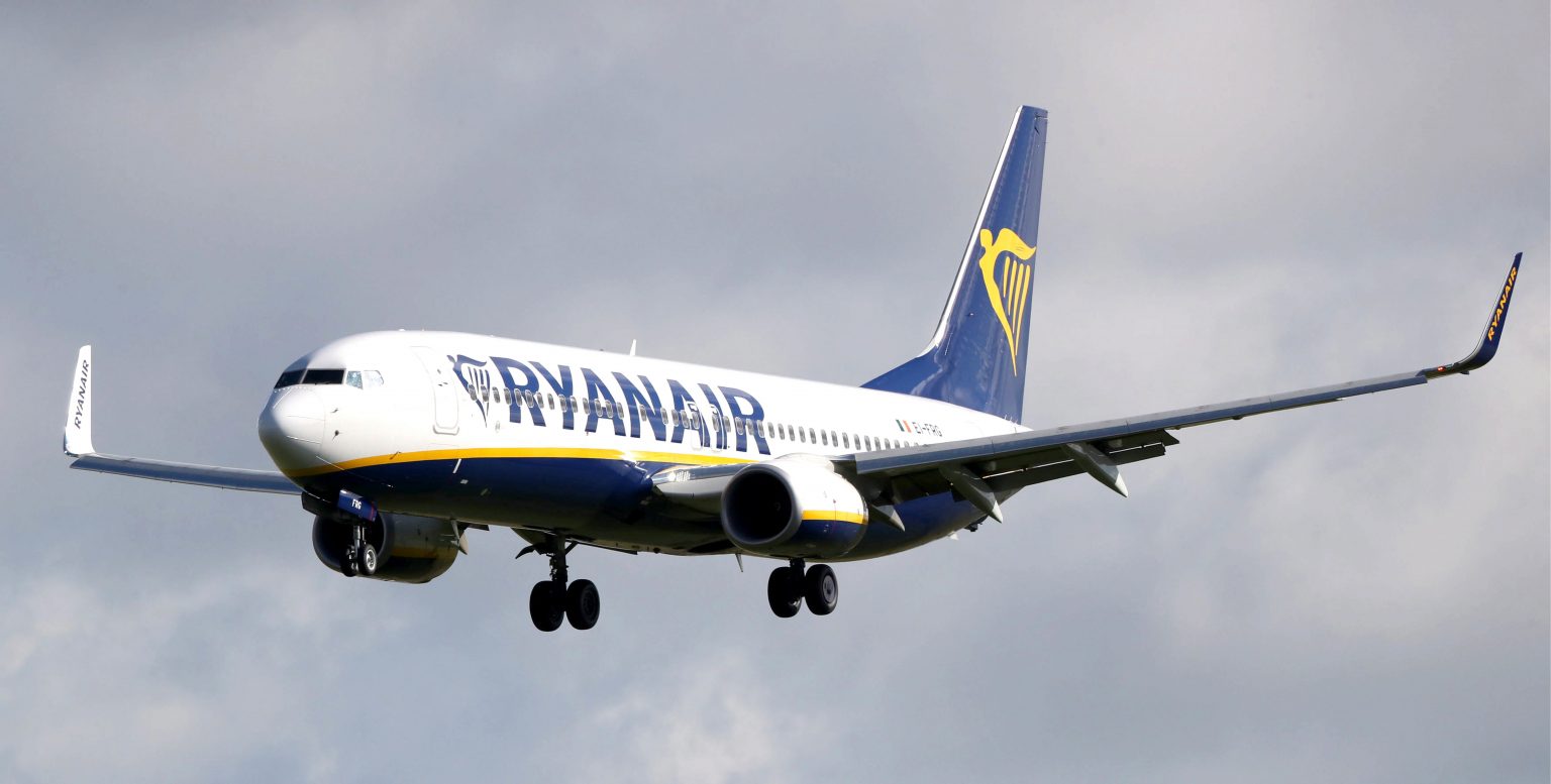Airport strikes - Olive Press News Spain