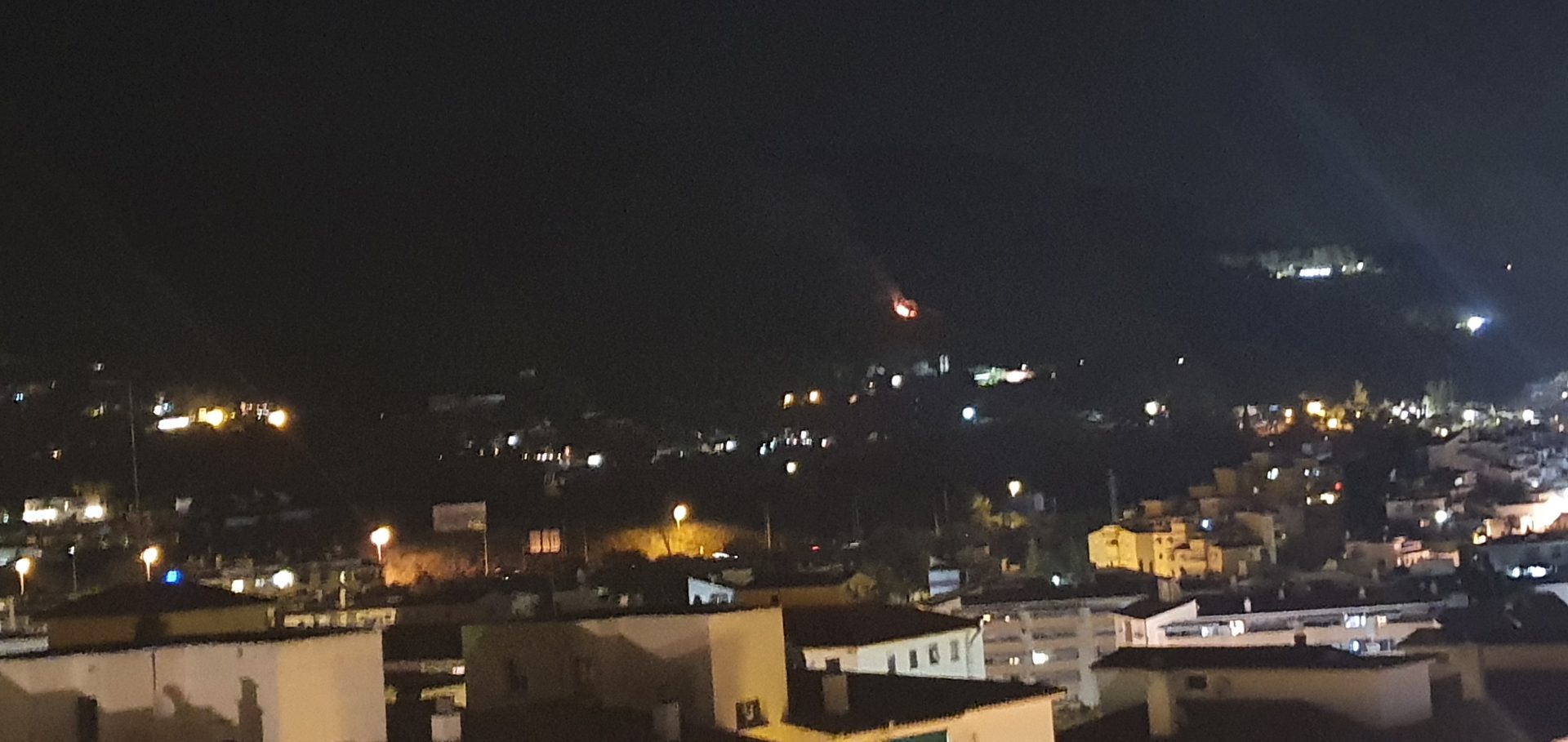Forest fire lights up hills above Marbella on Spain's Costa del Sol ...