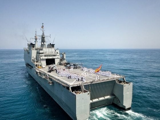 Spanish naval ship helps farmers in La Palma gain access to their land