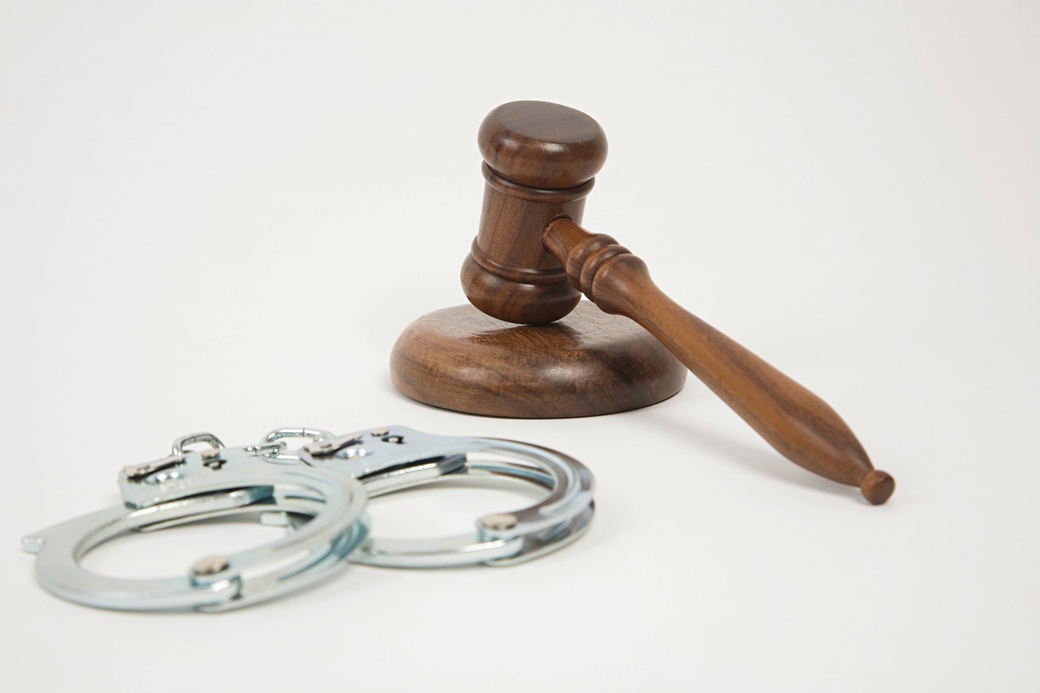 Italian mafia crime boss and two henchmen arrested in Valencia area of ...