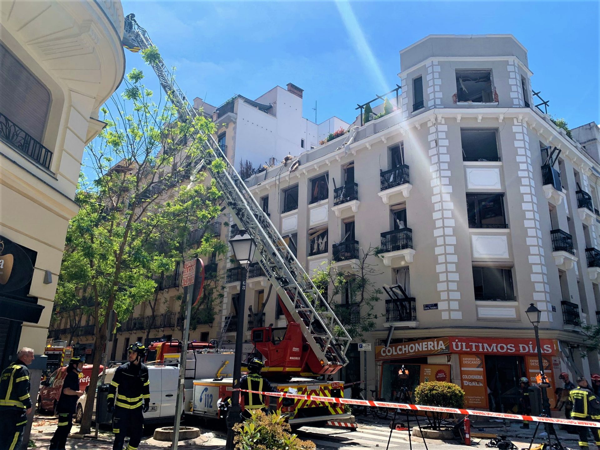 17 injured- one seriously- as explosion blasts top of Madrid city ...