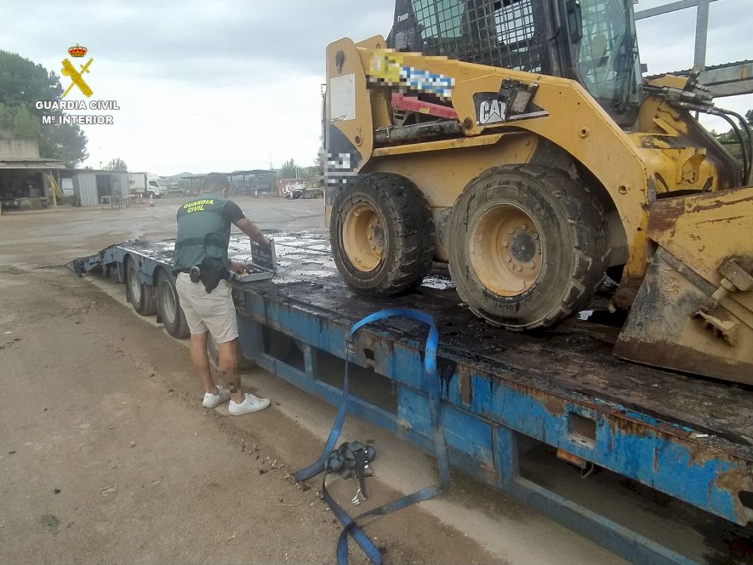 Irish gang netted over €2 million in one year through asphalt scam ...