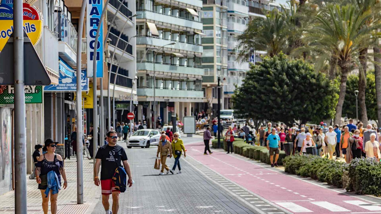 British man in Spain's Benidorm rescued by police after two women rob ...