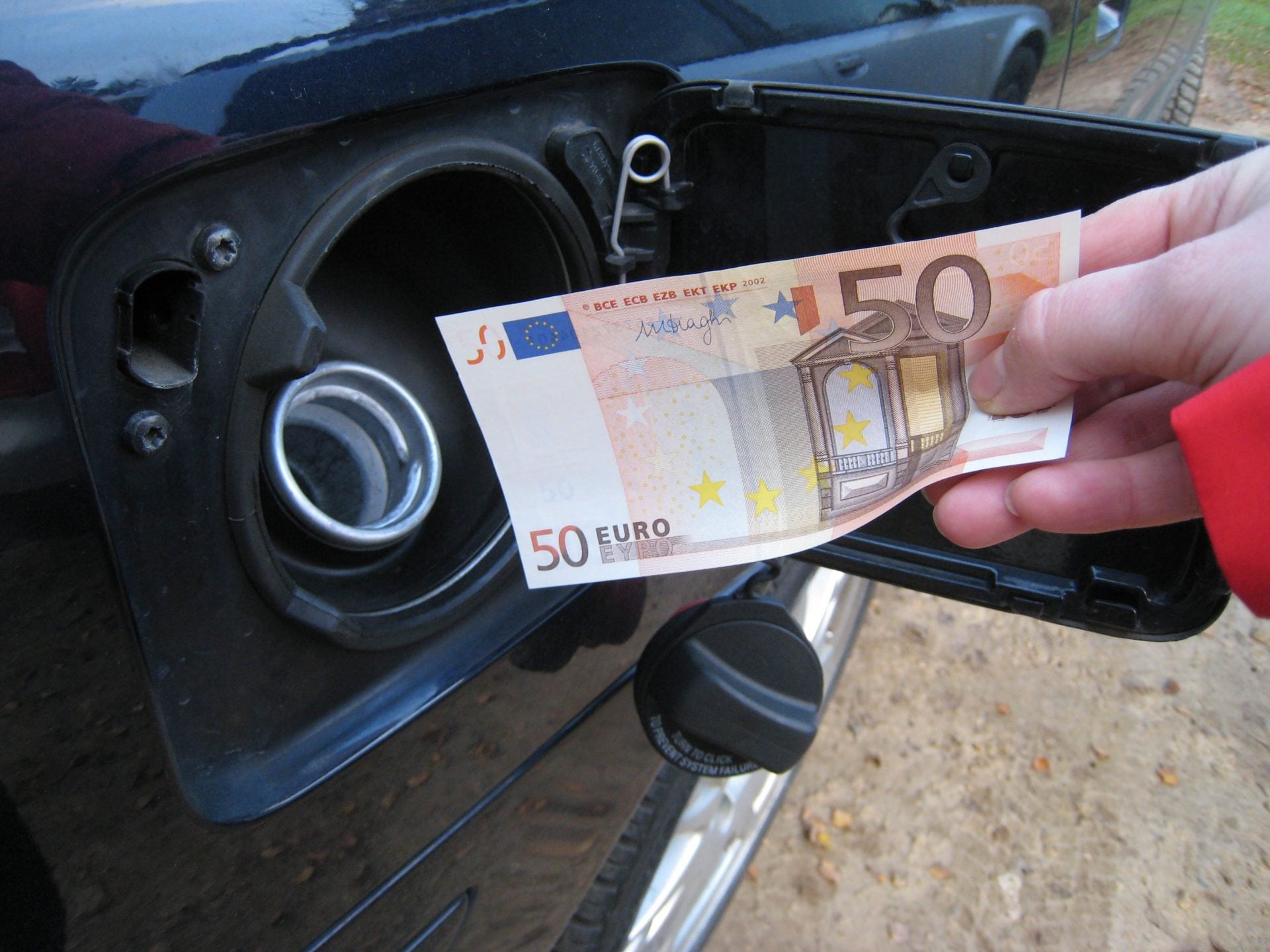 Bad news for electricity and natural gas users in Spain as temporary ...