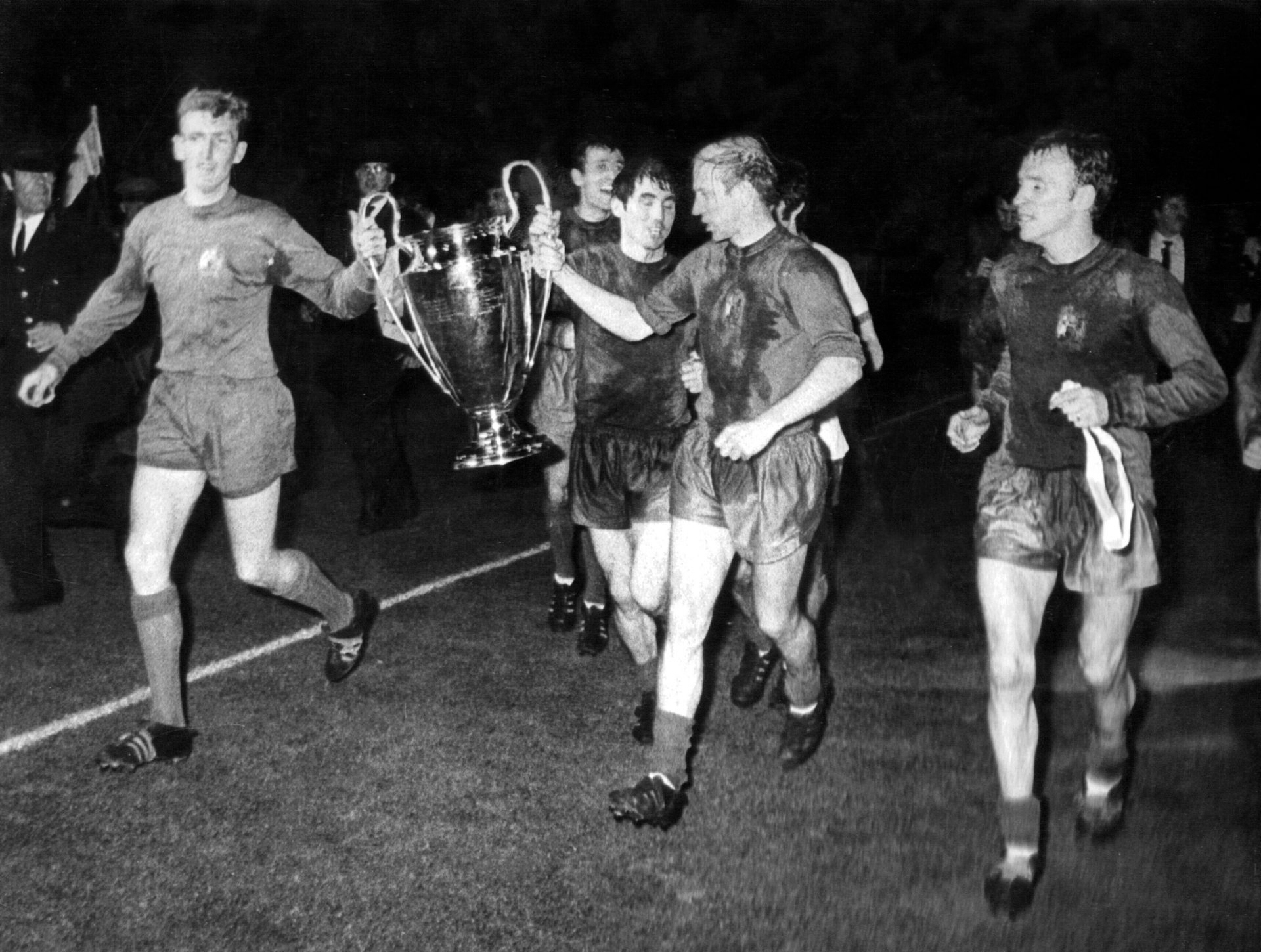 LONG READ: Manchester United & Real Madrid - a very special ...