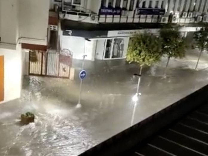 Benidorm floods: Weather warning for Costa Blanca's Valencia, Alicante ...