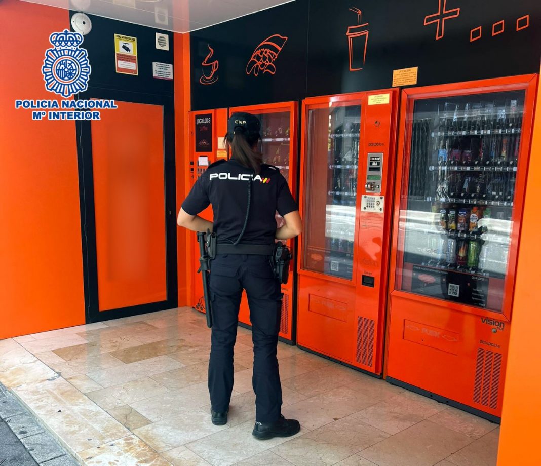 €1.5 million pyramid scam in Spain sees arrests in Tenerife, Costa ...