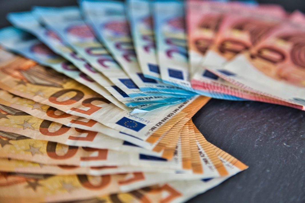 Wages to increase by 4% in Spain this year - Olive Press News Spain