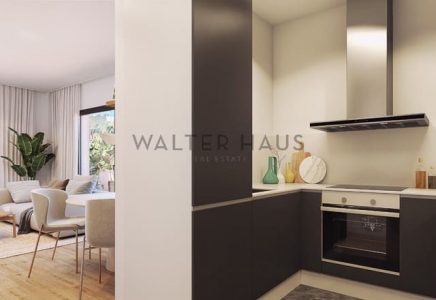 Pervert arrested for sneakily filming a woman in a toilet at Malaga ...