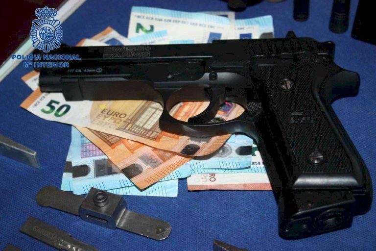 Gang from Madrid which robbed safes at shopping centres on Spain's ...