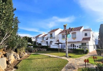 Pervert arrested for sneakily filming a woman in a toilet at Malaga ...