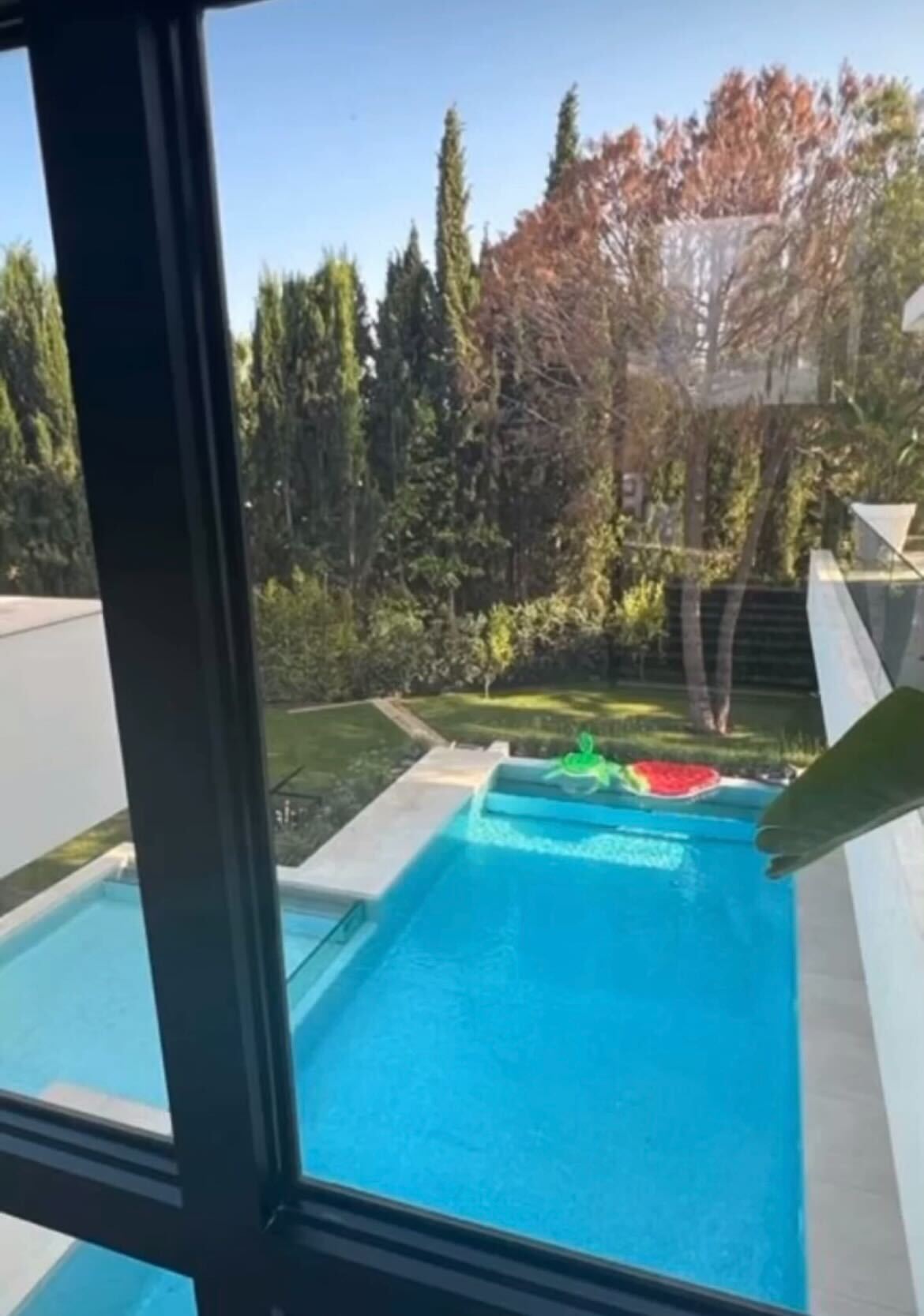 Inside Eva Longoria’s luxury villa in Marbella: This is the exclusive ...