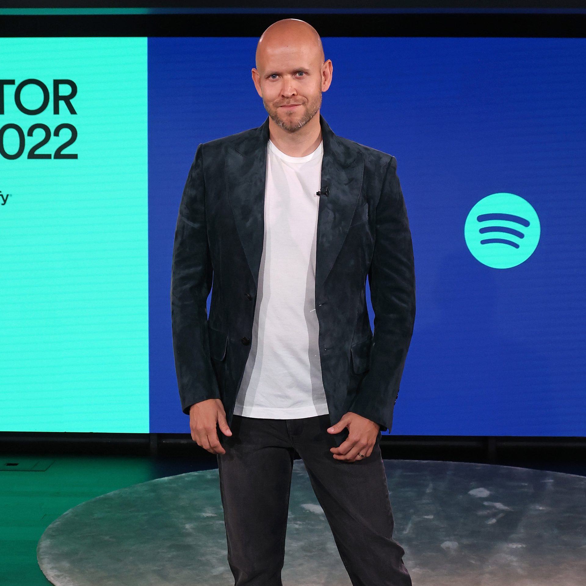 EXCLUSIVE: Spotify billionaire Daniel Ek, 41, buys enormous €30million ...