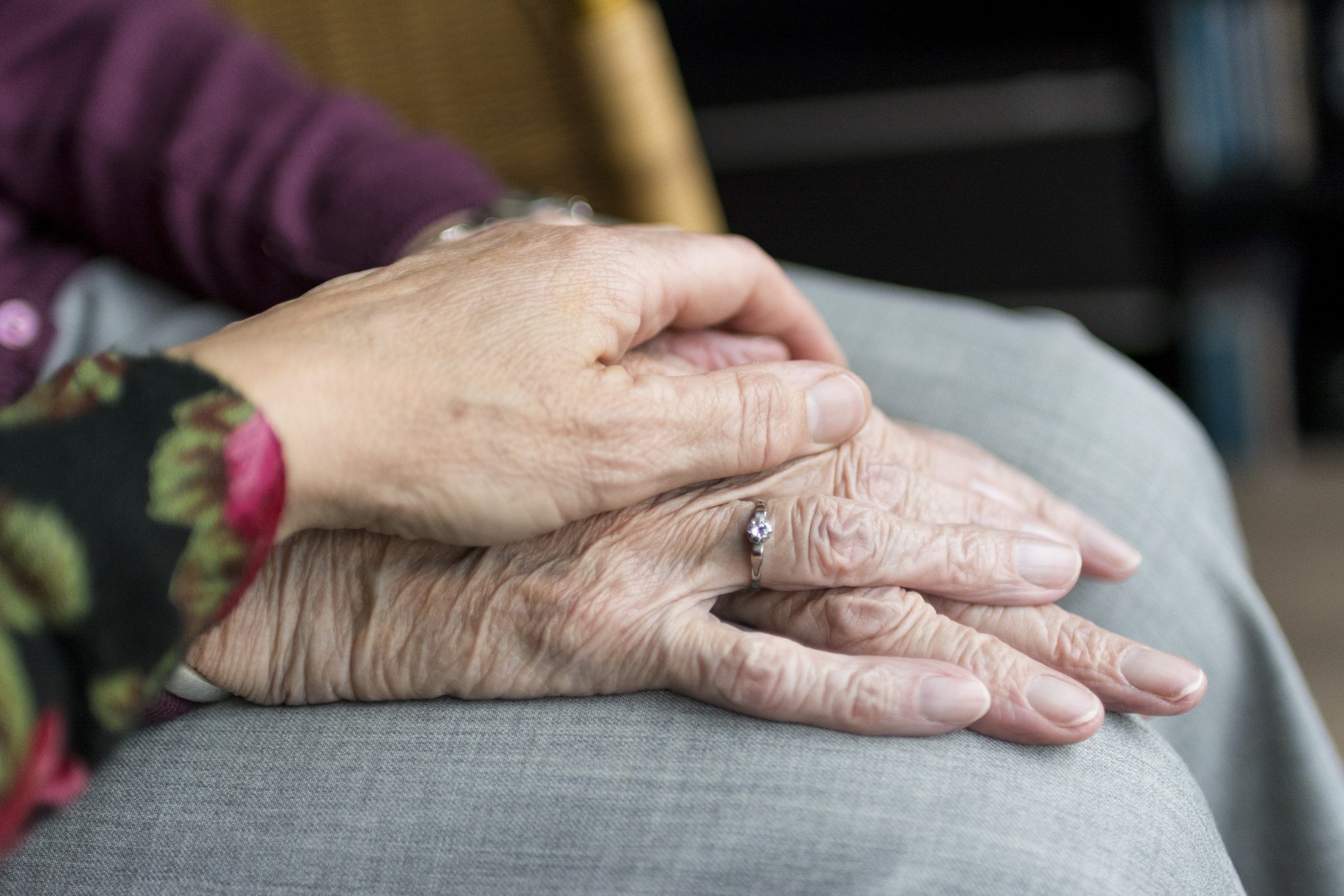 Elderly woman loses all her money as two carers steal €524k in Spain ...