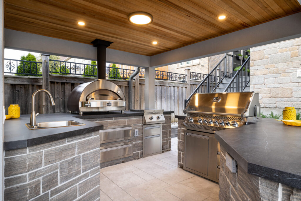 Outdoor kitchens are the latest property trend in Spain - but what are ...