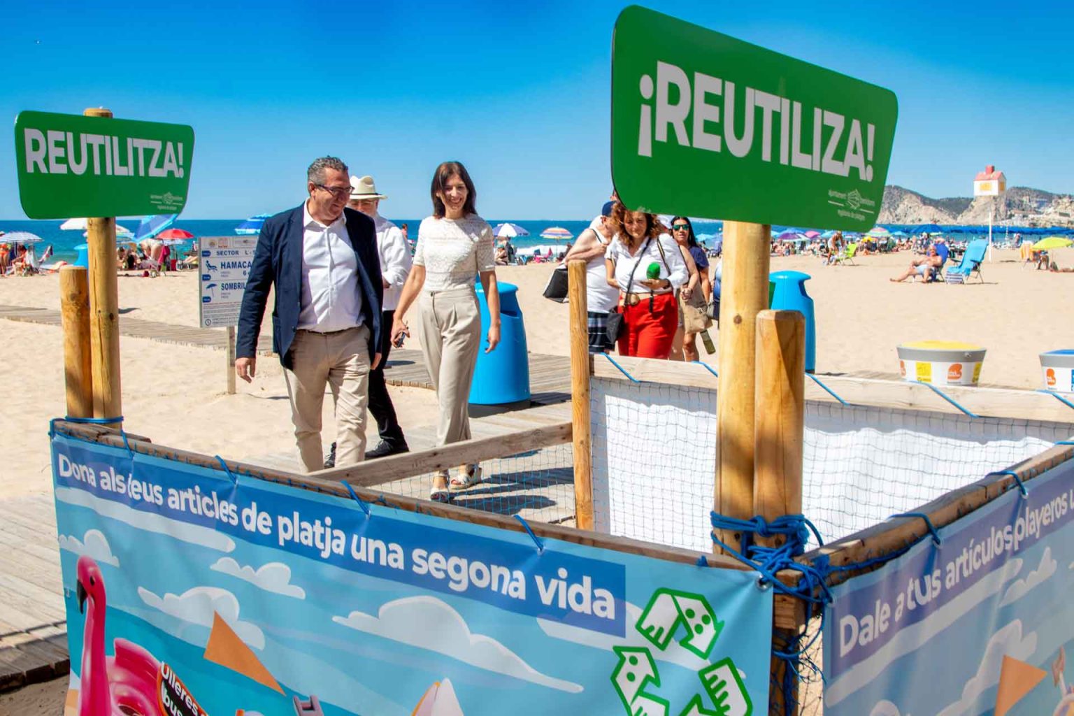 Benidorm introduces beach recycling point: Tourists can leave umbrellas ...