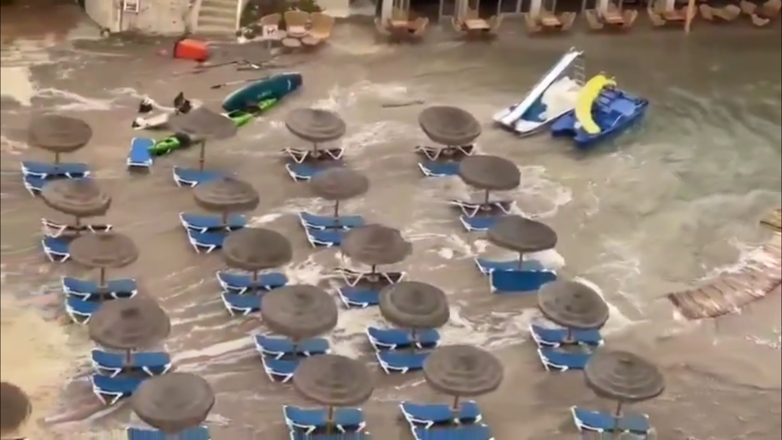 WATCH: 'Meteo-tsunami' strikes Spain's Menorca as footage shows huge ...