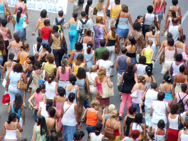 Alicante population breaks the two million mark following surge in ...