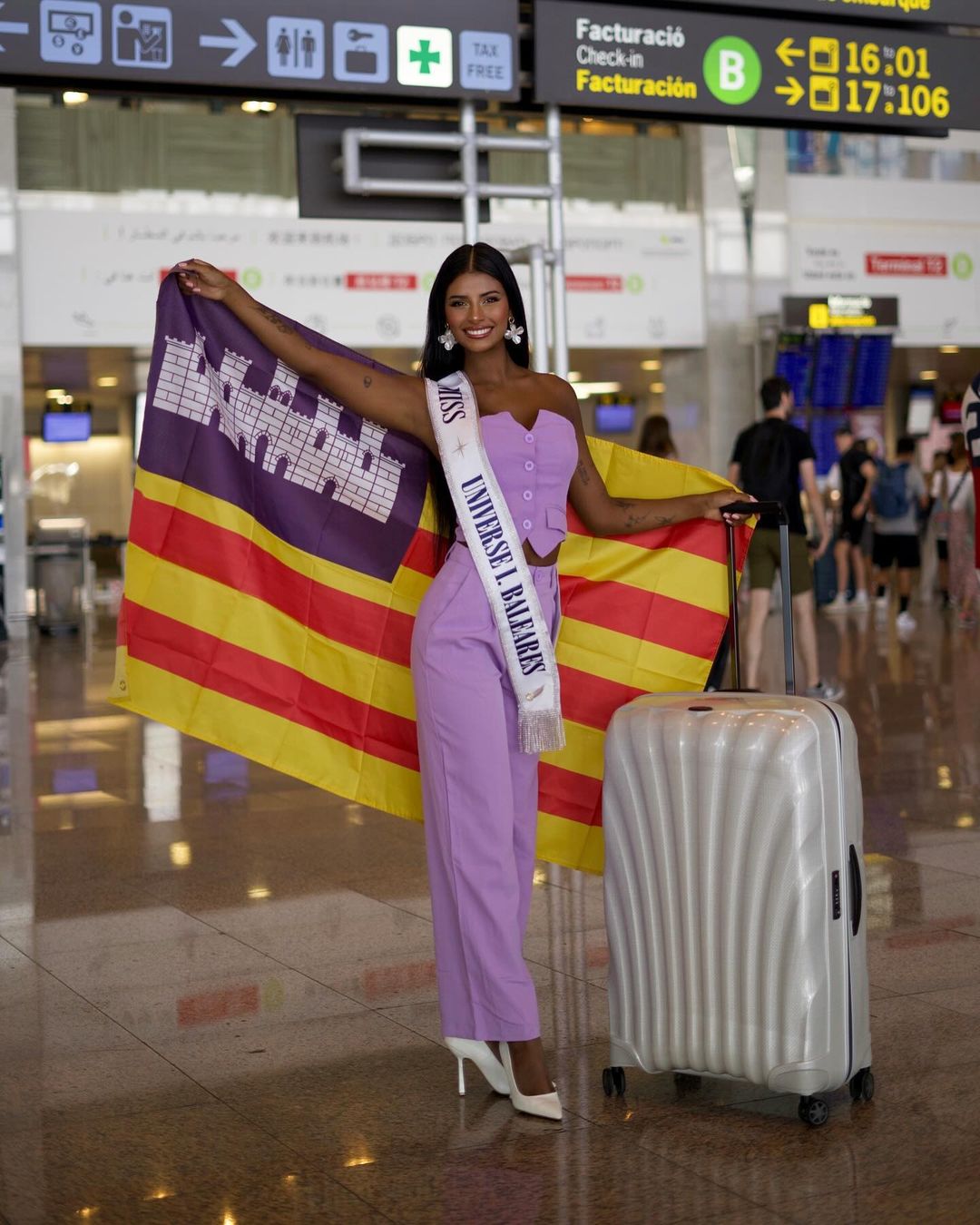 Meet Miss Spain: Beauty queen, 21, who overcame a 'rough' childhood and ...