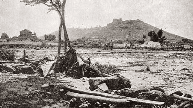 IN PICTURES: Remembering Spain's most catastrophic floods as this week ...