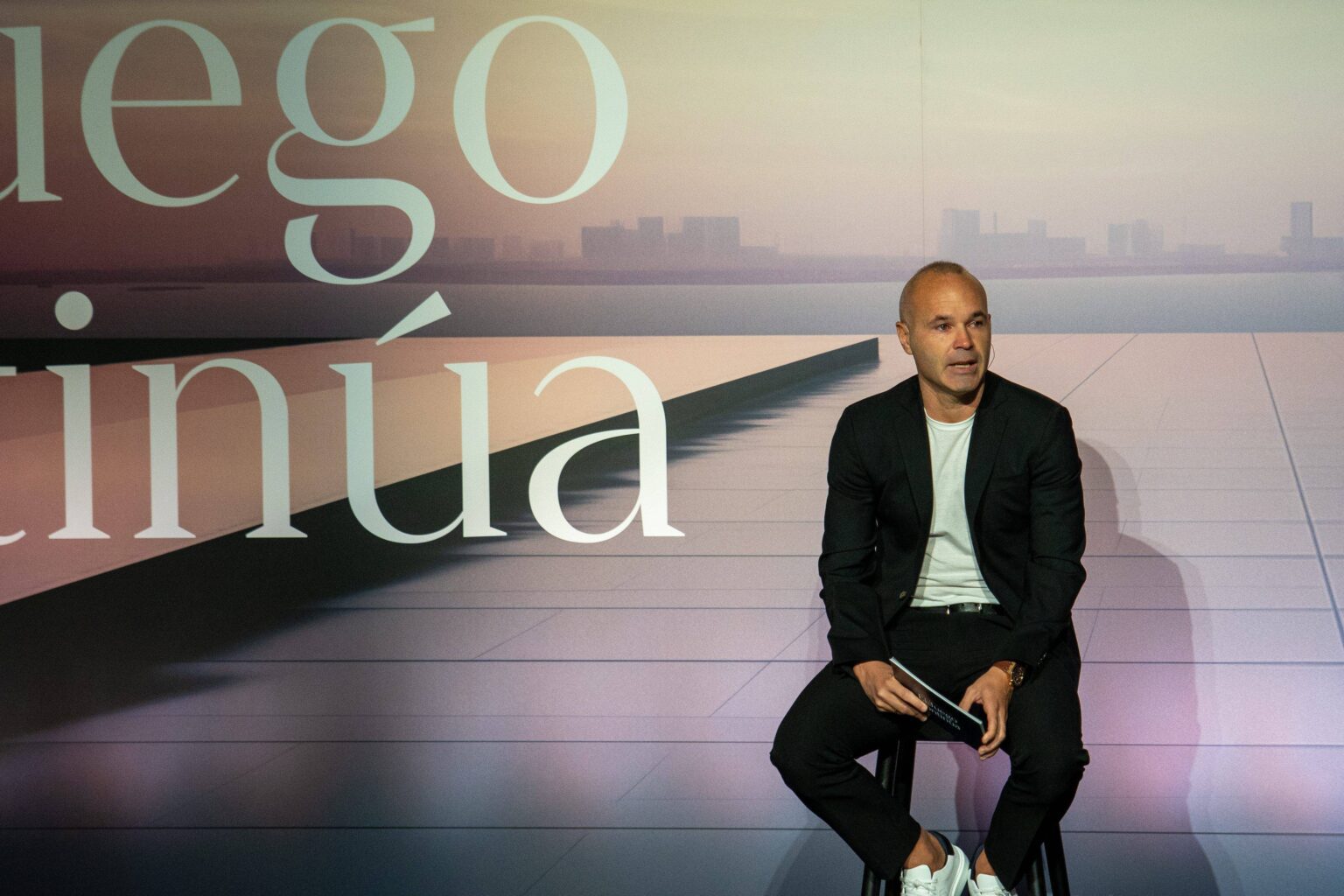 World Cup winner and Barcelona football legend Andres Iniesta retires ...
