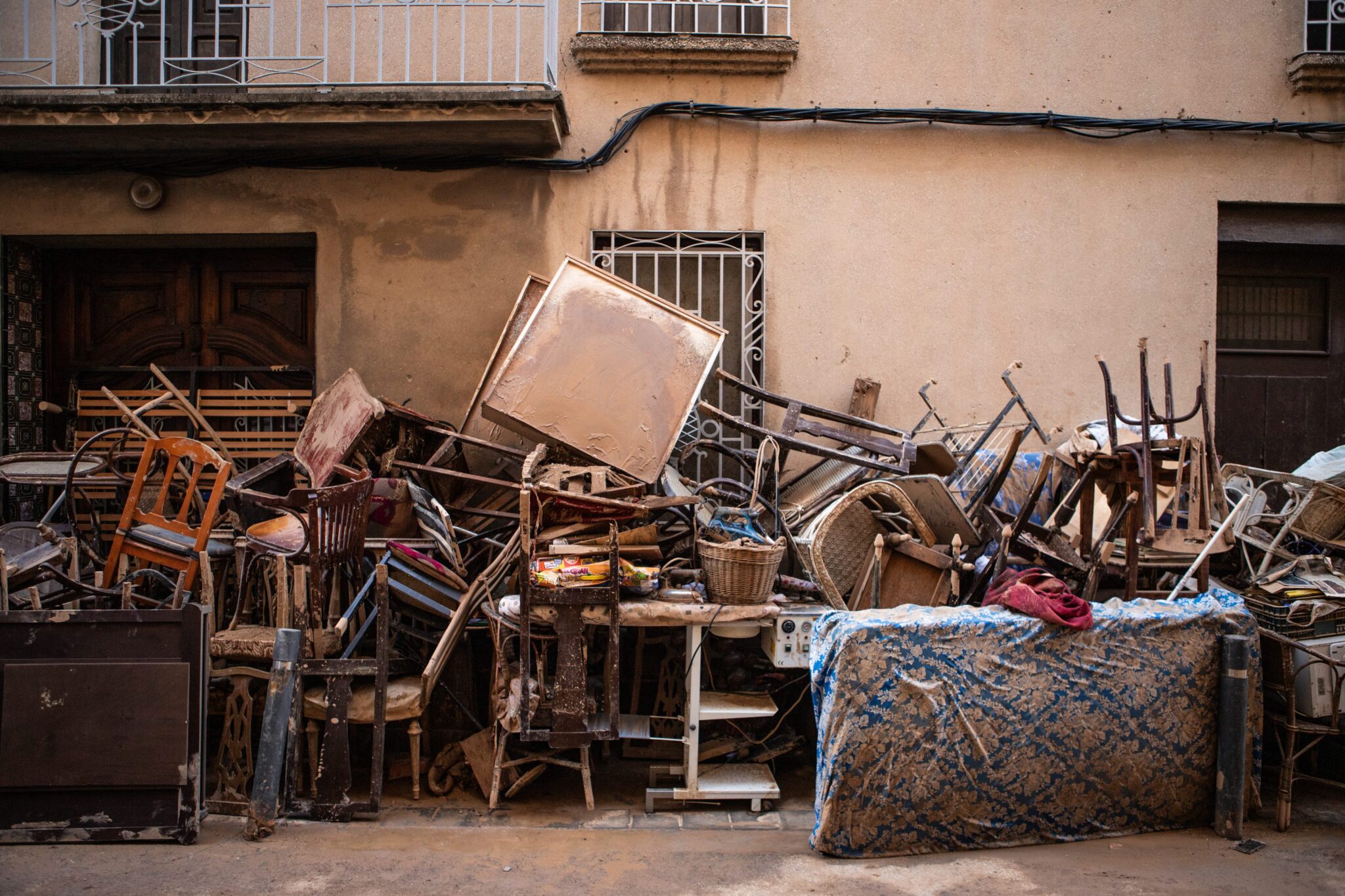 Business losses estimated at least €10 BILLION as Valencia flood ...