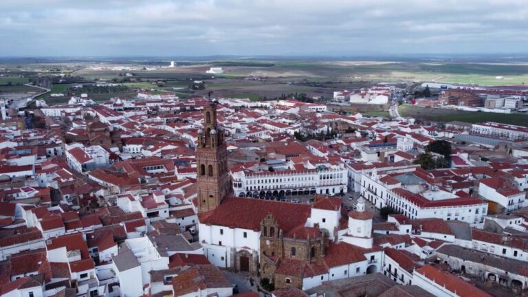 'Escape room' horror in Spain: Woman was 'tied up, doused in petrol and ...