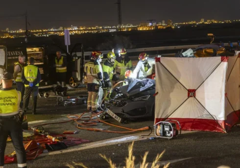 Elderly couple are killed in horror car crash in Spain after travelling ...