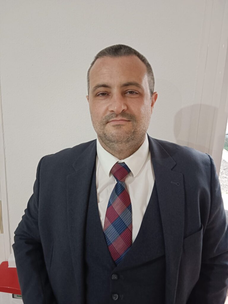 What makes a good lawyer in Spain? One that prepares for war, writes ...