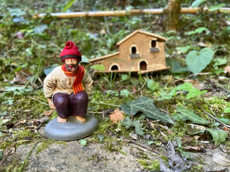 Spain's unique Christmas traditions: Defecating figurines, a day of ...