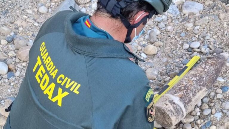 Bomb squad is called in Spain after local finds live grenade from the ...