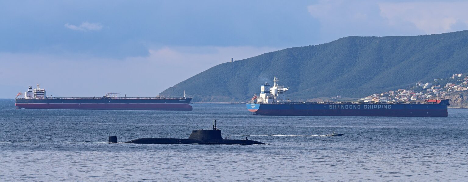 Nuclear submarine docks in Gibraltar: British vessel is part of ...