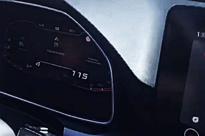 Olive Press reader captures dramatic pictures of van "exploding into ...