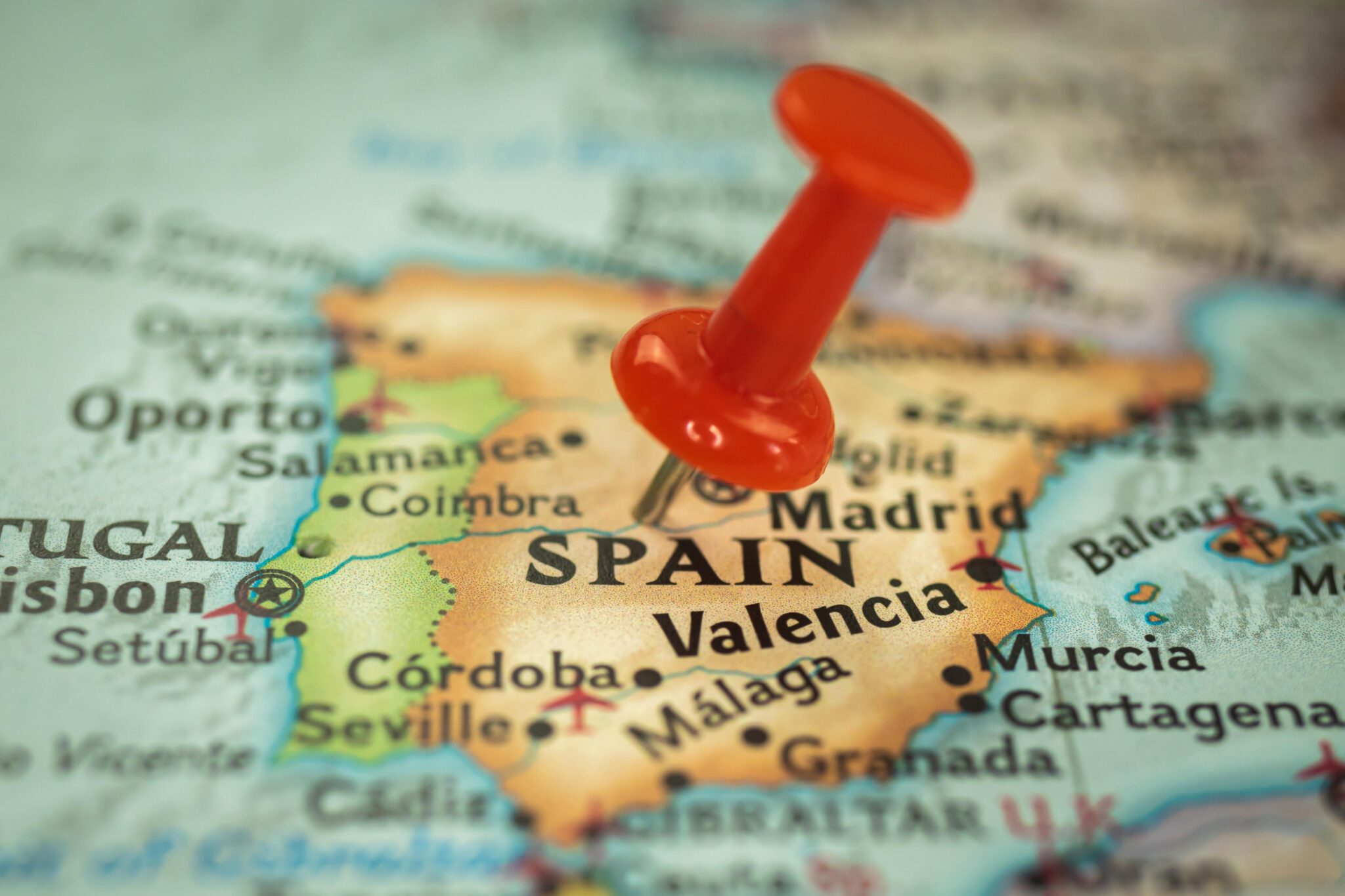 Meet the British expat stars of Channel 5's Costa del Sol hit show ...